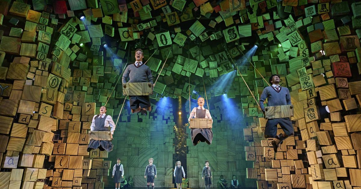 Matilda the musical ticket for the Cambridge Theatre - Tinggly