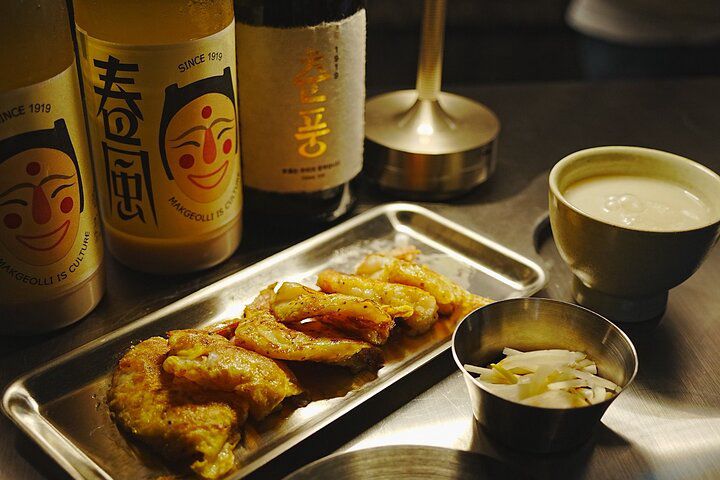Seoul: Korean Craft Makgeolli Brewery Tour & Tasting Experience - Tinggly