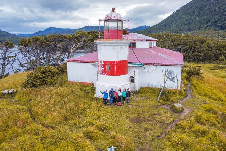 Trekking to the Southernmost Lighthouse of San Isidro - Tinggly