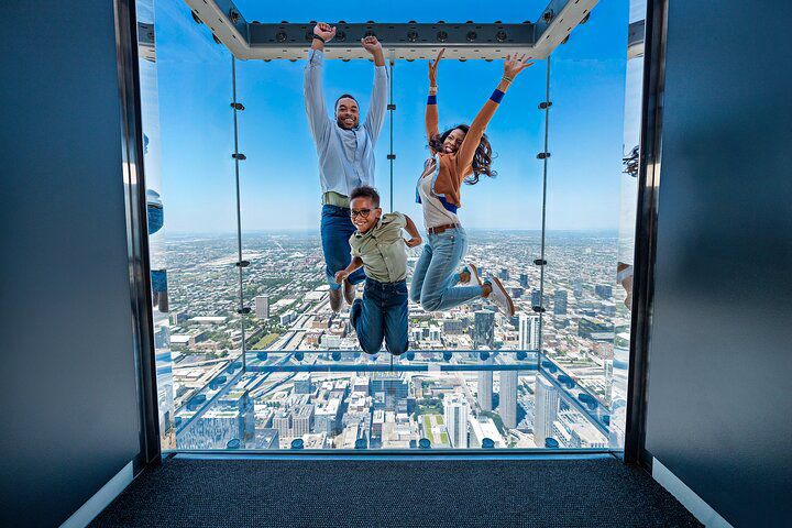 Skydeck - Willis Tower Admission - Tinggly