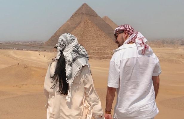Private day tour Great Pyramids&Sphinx&Grand Egyptian museum(GEM) - Tinggly